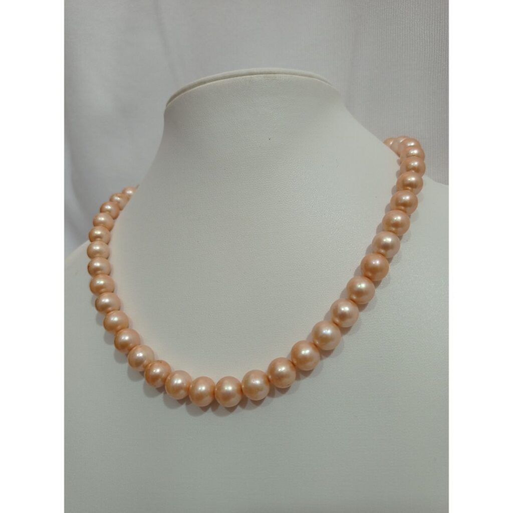 Light Golden Color Pearls Necklace, Natural Pearls of AAA Quality ...